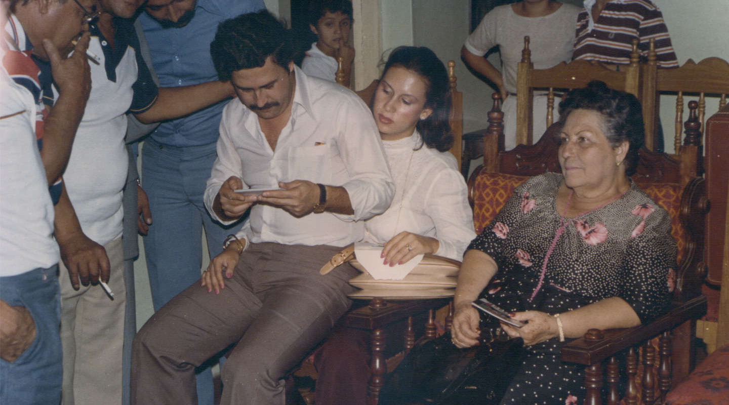 The girl behind Pablo Escobar – eShe