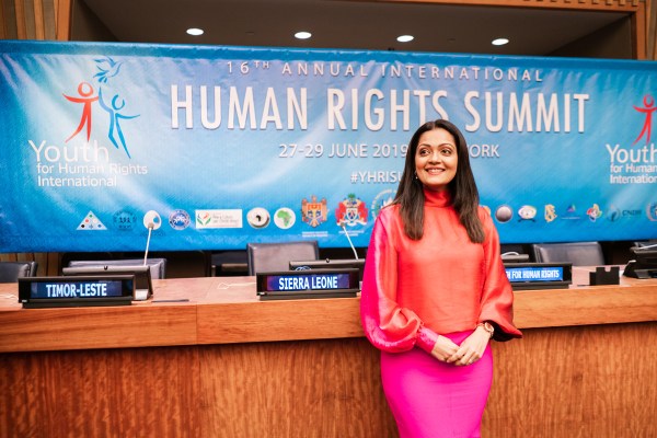 Meet Actor Sheena Chohan Who Won the Human Rights Hero Award at UN – eShe